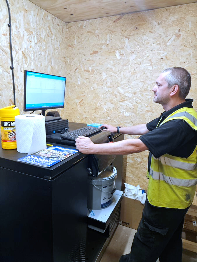 Beesley & Fildes offers new render tinting service - Builders Merchants ...