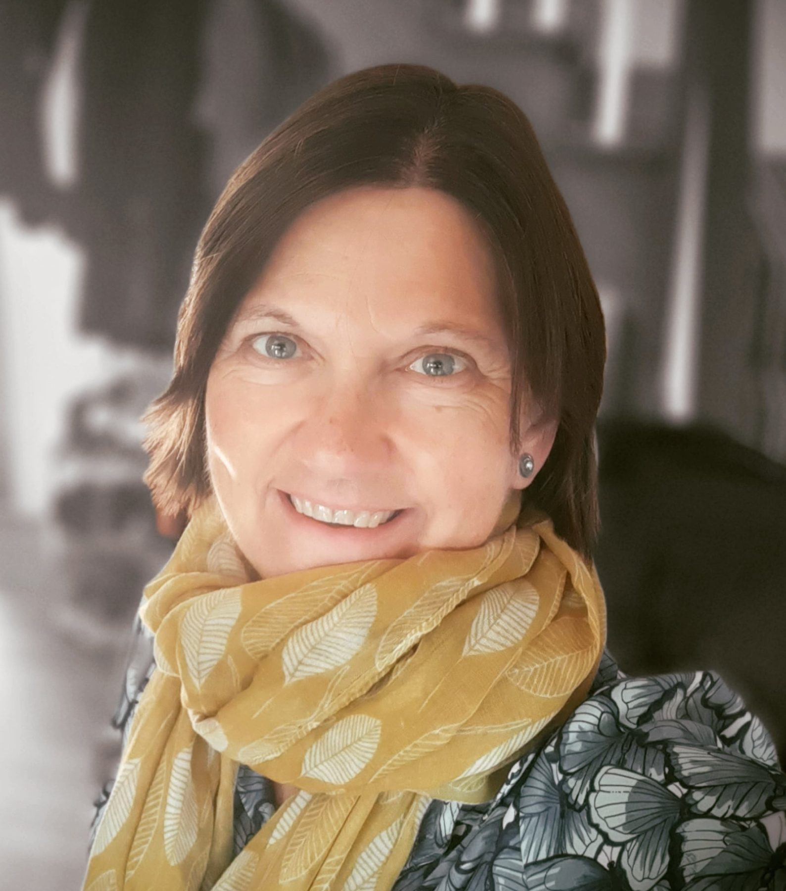 Hunt for (we’re in the red) October - Builders Merchants Journal - BMJ