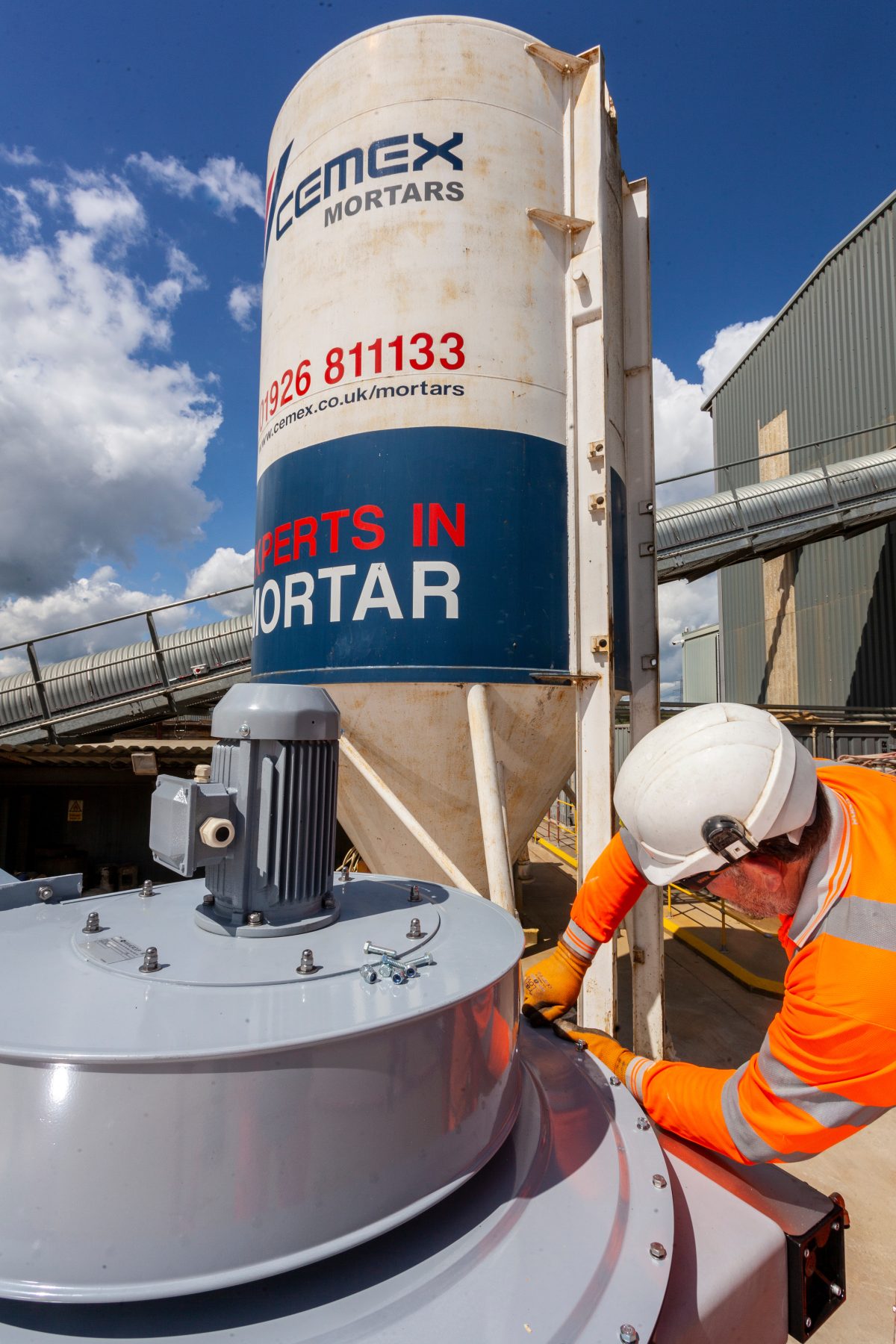 Cemex UK announces new Swindon dry mortar and sprayed concrete facility ...