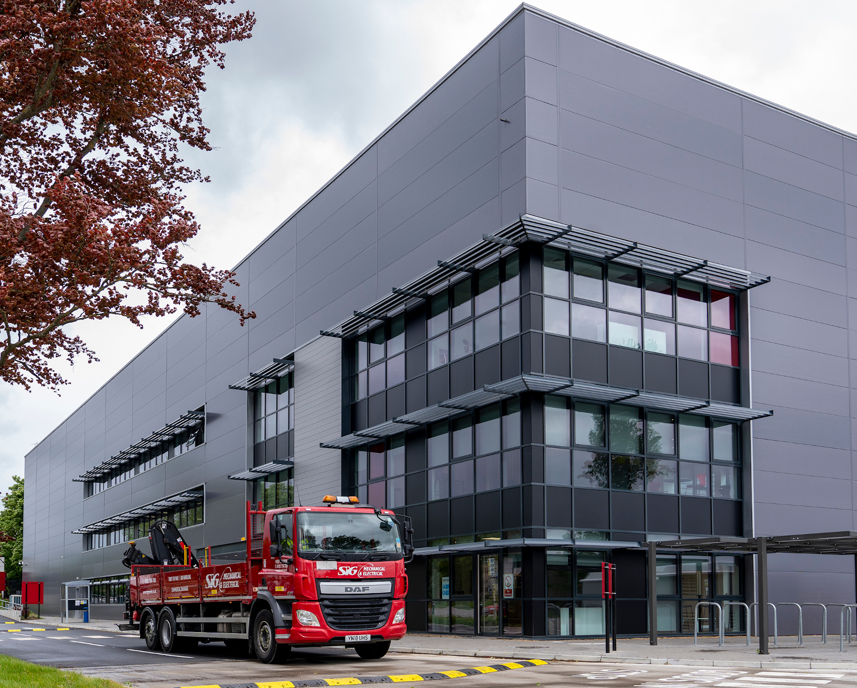 SIG Distribution opens new warehouse in London - Builders Merchants ...